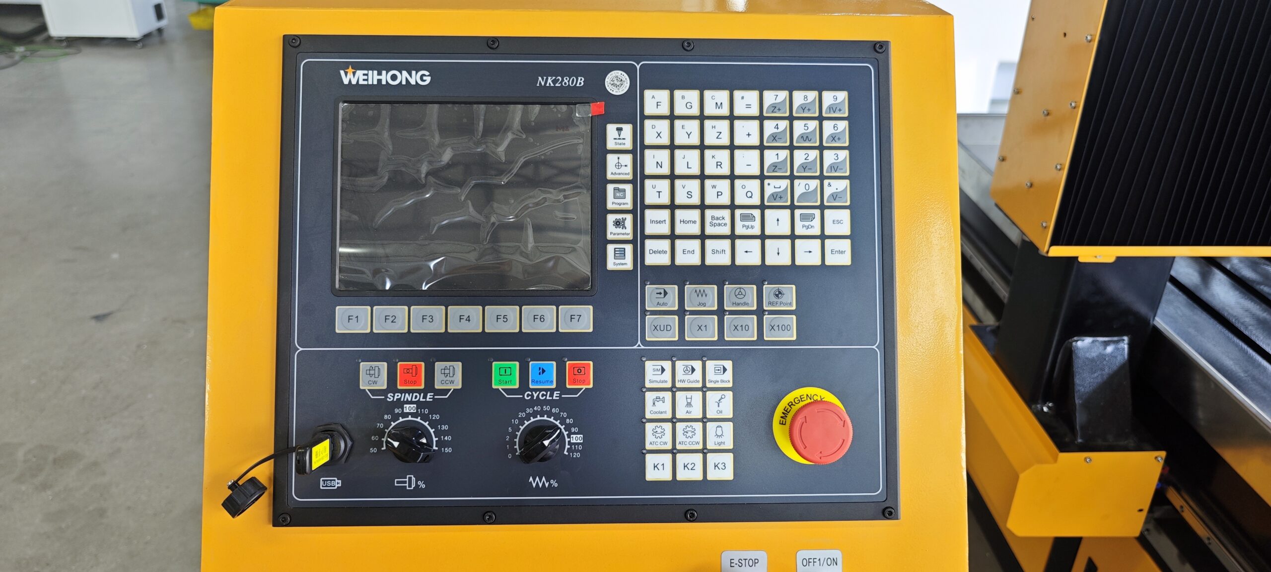 CNC ROUTER FOR WOOD AND METAL - LUQUE Machines